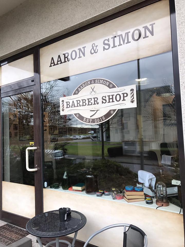 Aaron & Simon - Barbershop finder