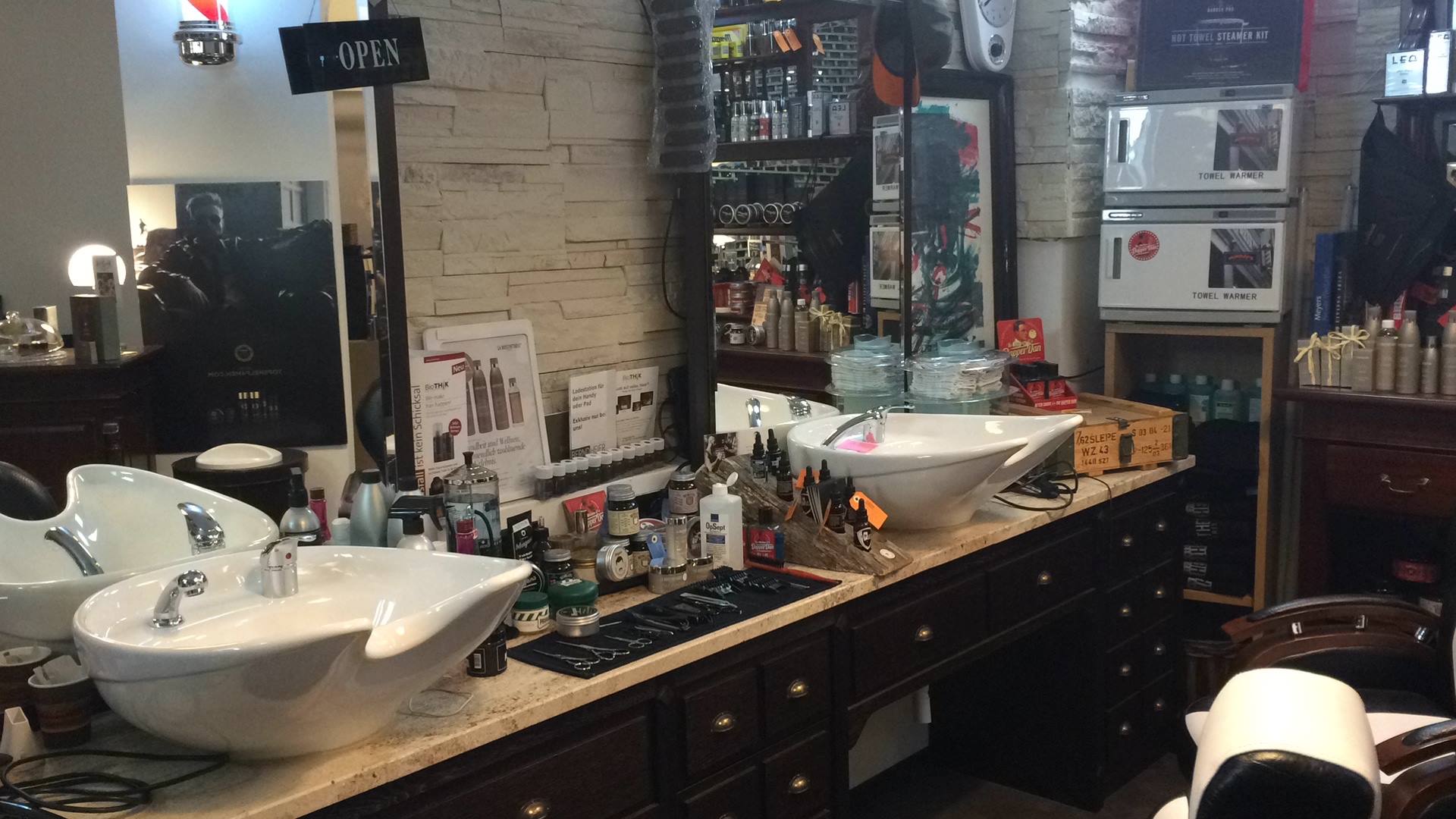 Bos Barber - Barbershop finder